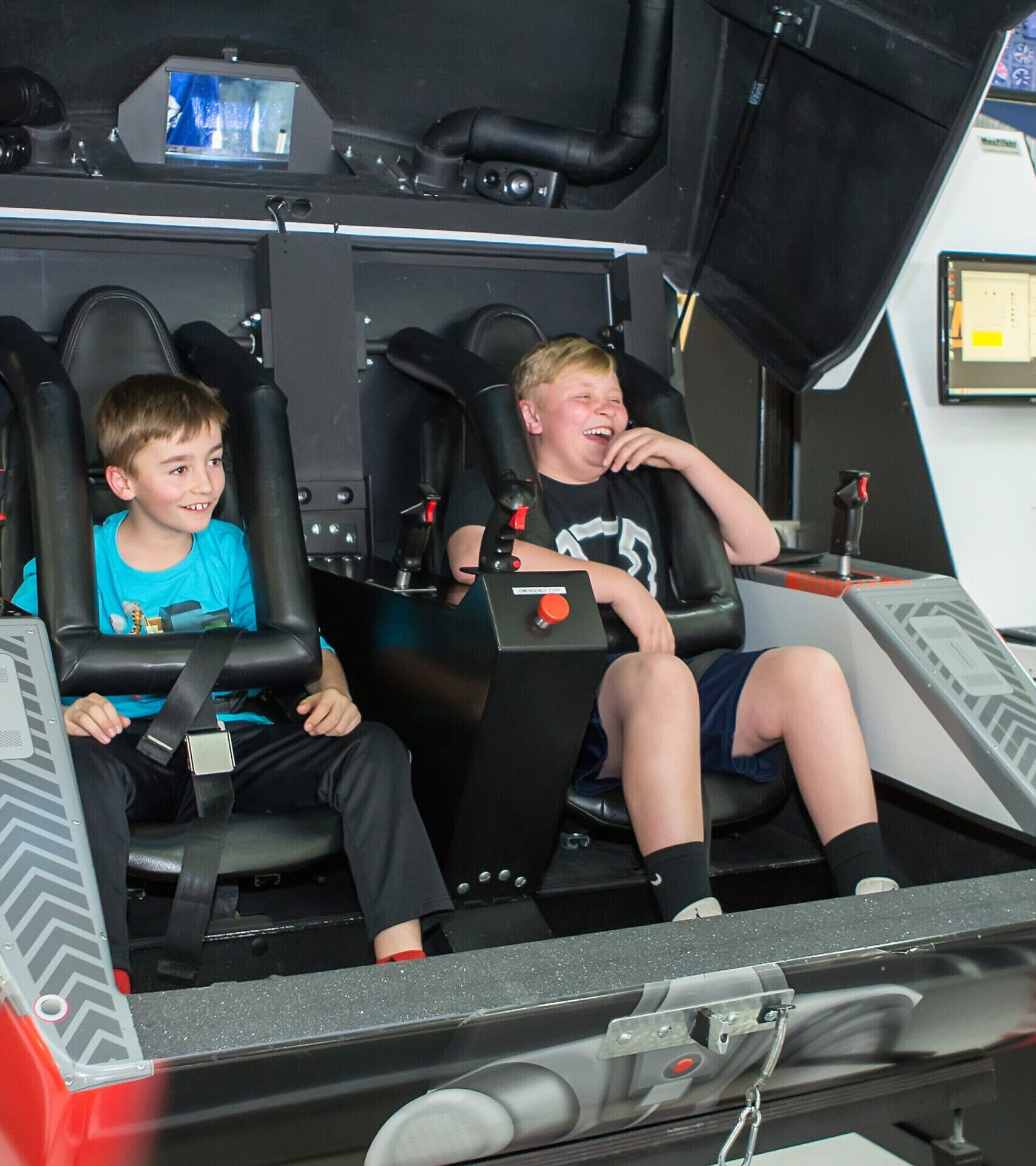 Simulator Experience | Wings Over the Rockies Air & Space Museum